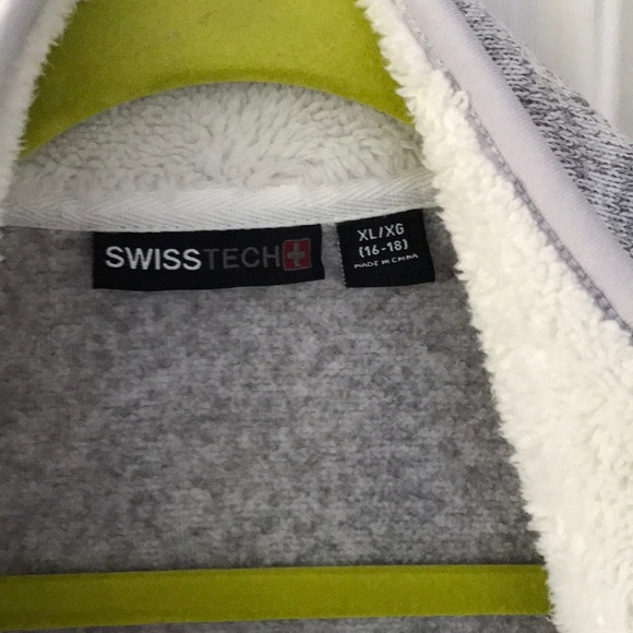 Swiss Tech | Sweaters | Swiss Tech Sweatshirt | Poshmark